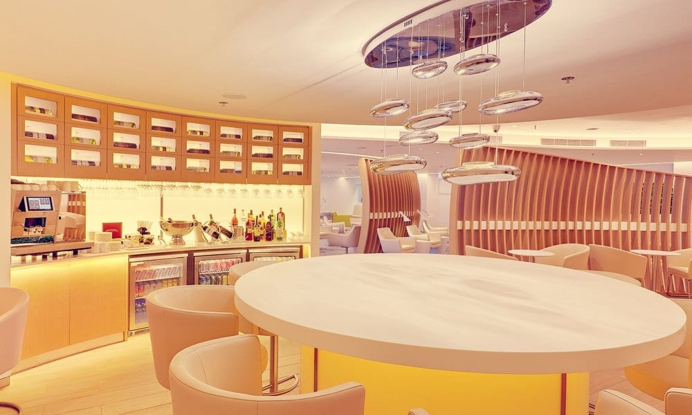 HOW To Get Into An Airport VIP Lounge (For Cheap) Without Flying ...