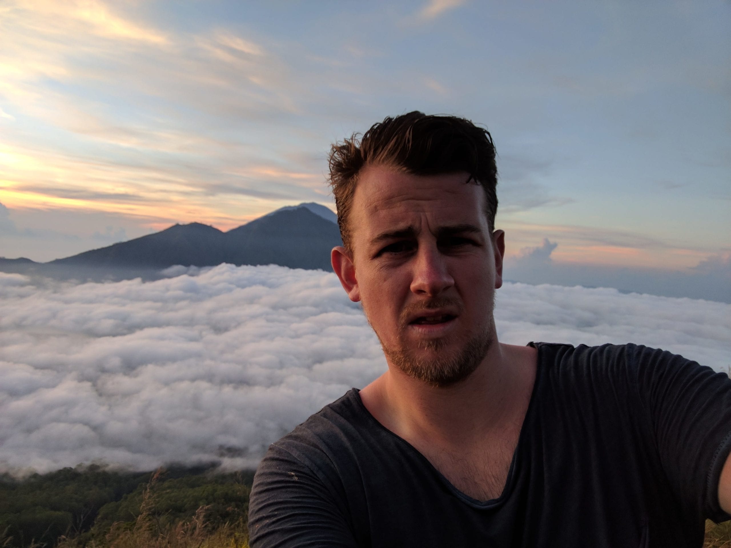Going Homeless For The Year, Flying 3X Around The World... - God Save ...
