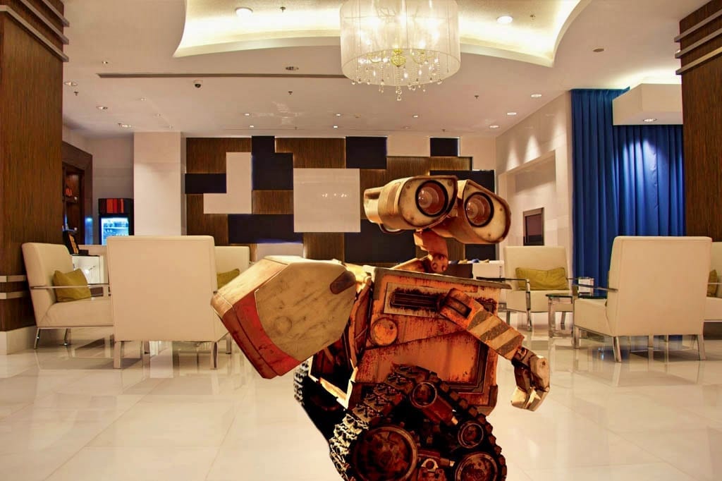 You Can Stay In A Hotel Run By Robots- In Japan, Of Course... - God ...