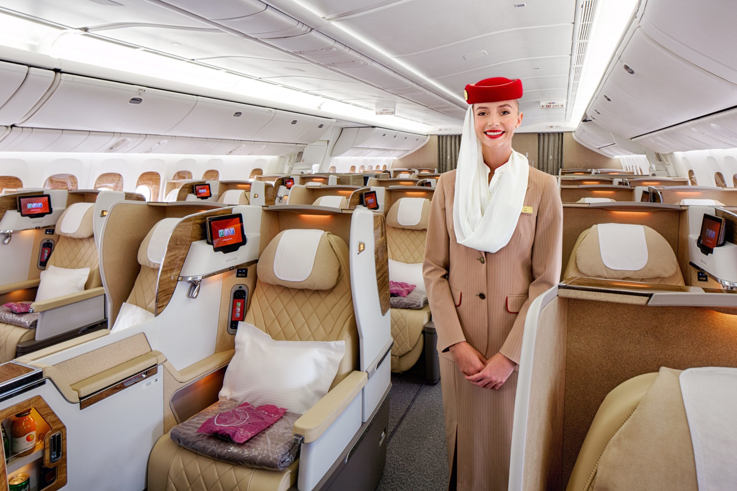 Emirates Unveils "New" Boeing 777 Business Class Cabin - However ...