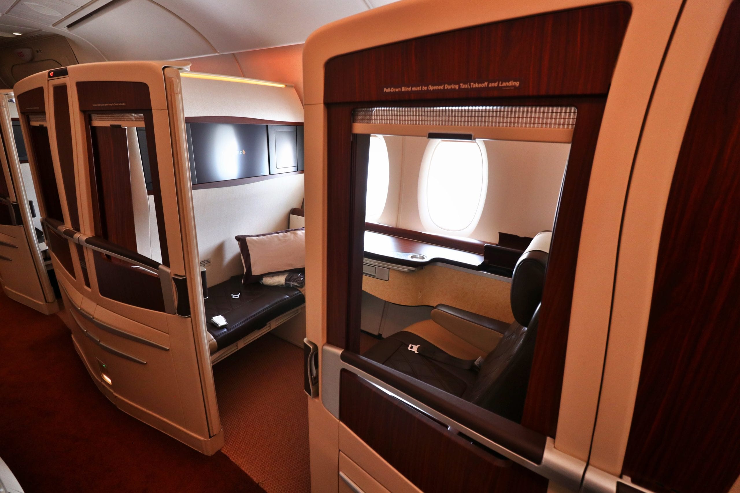 Singapore A380 (Old) Suites Review: Ultimate Opulent First Class ...