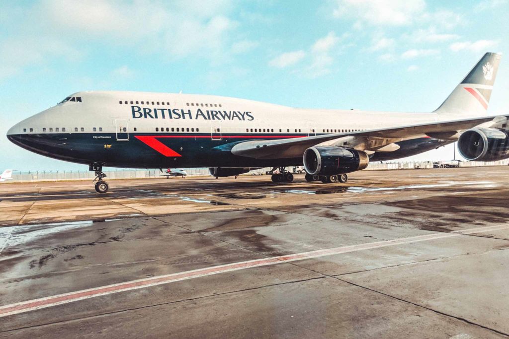 New Record: Boeing 747 Flies New York To London In Under 5 Hours...