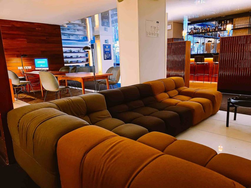Review: The Hotel Alexandra Barcelona (Hilton Curio) || A Stellar Choice!