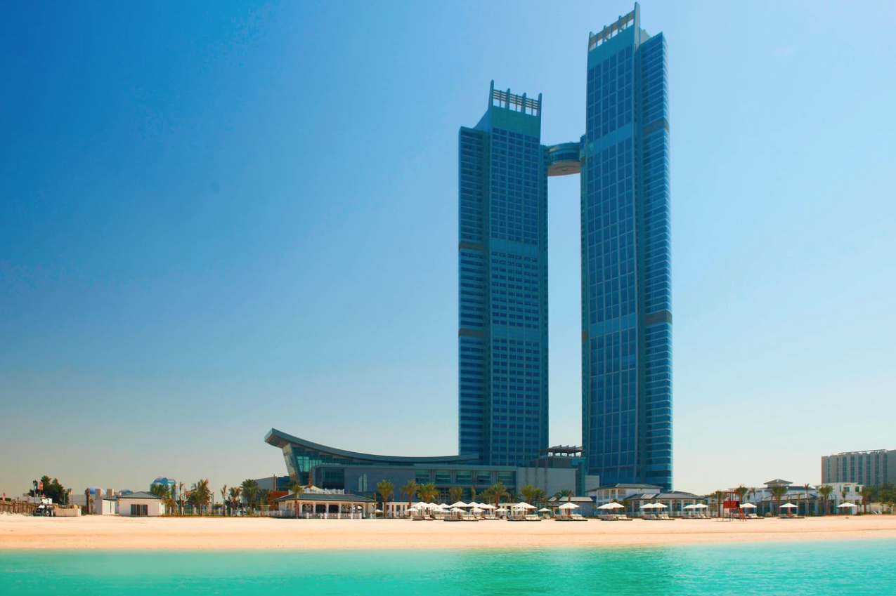 Review: St. Regis Abu Dhabi || Timeless Elegance In The Heart of Abu Dhabi - God Save The Points