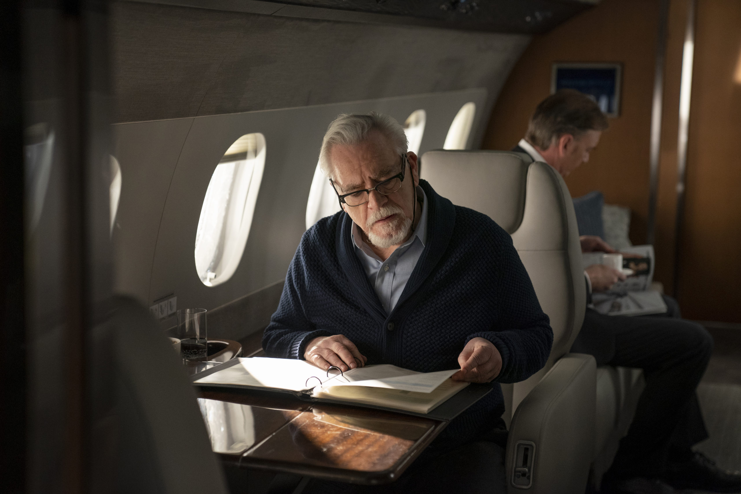 Succession: Hollywood Finally Gets A Private Jet Scene Right